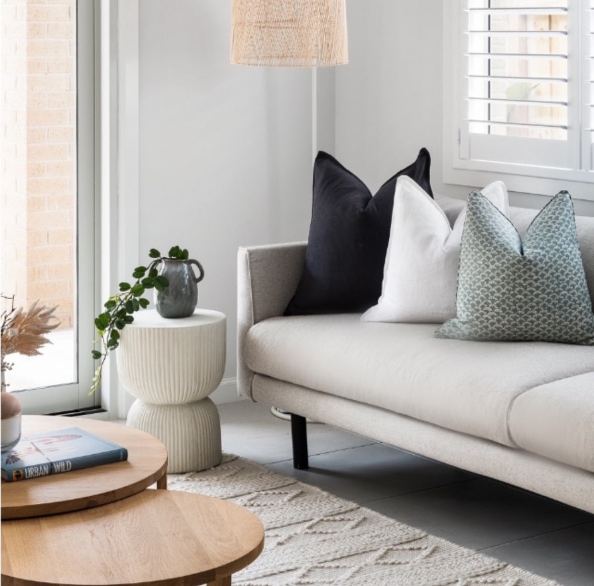 How To Style A Round Rug - Simple Style Co