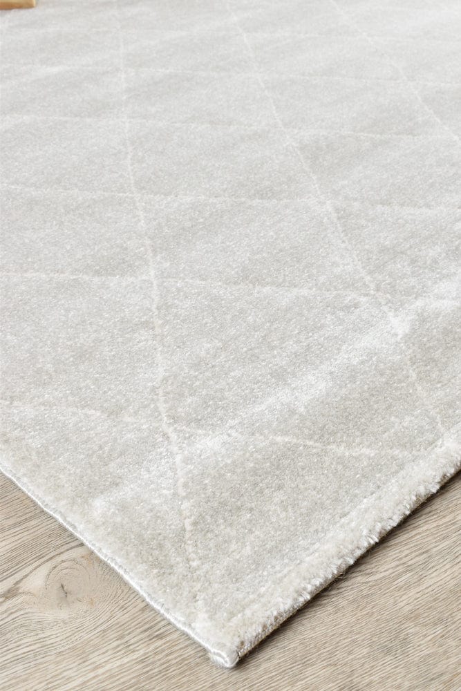 Lilith Natural Diamond Rug | Simple Style Co