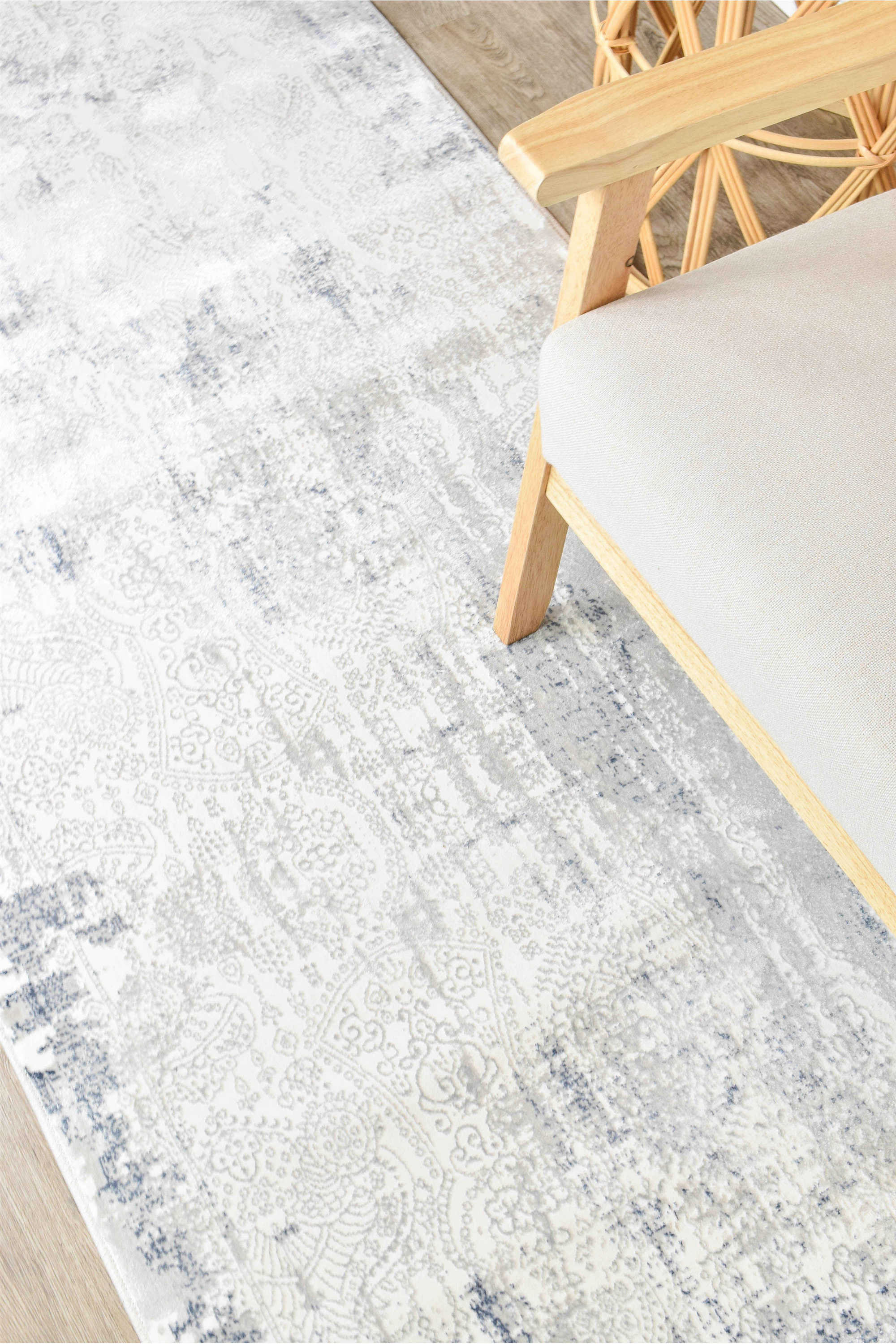 Phoenix Belle Blue & White Runner | Simple Style Co