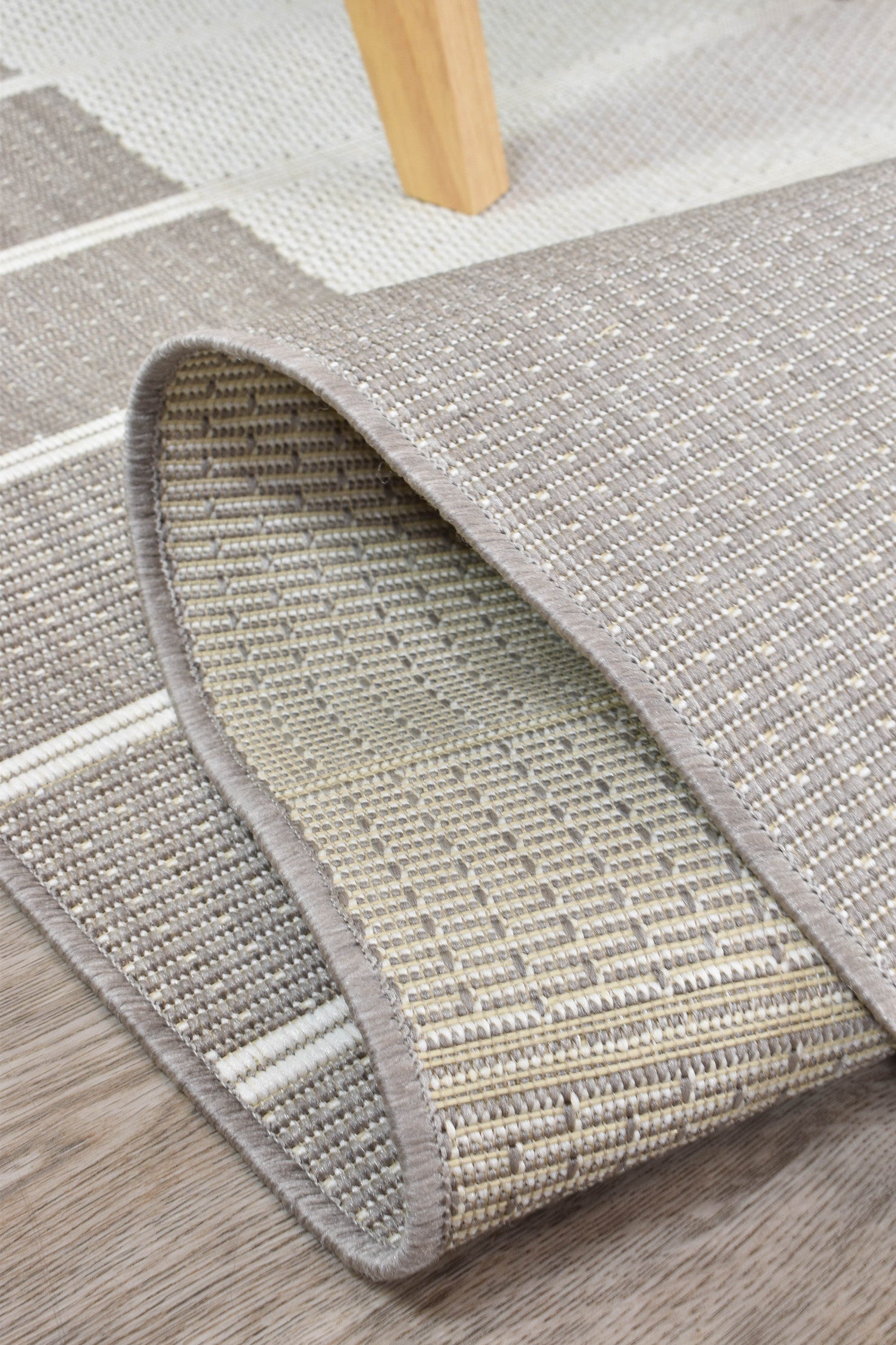 Samba Beige Outdoor Rug | Simple Style Co