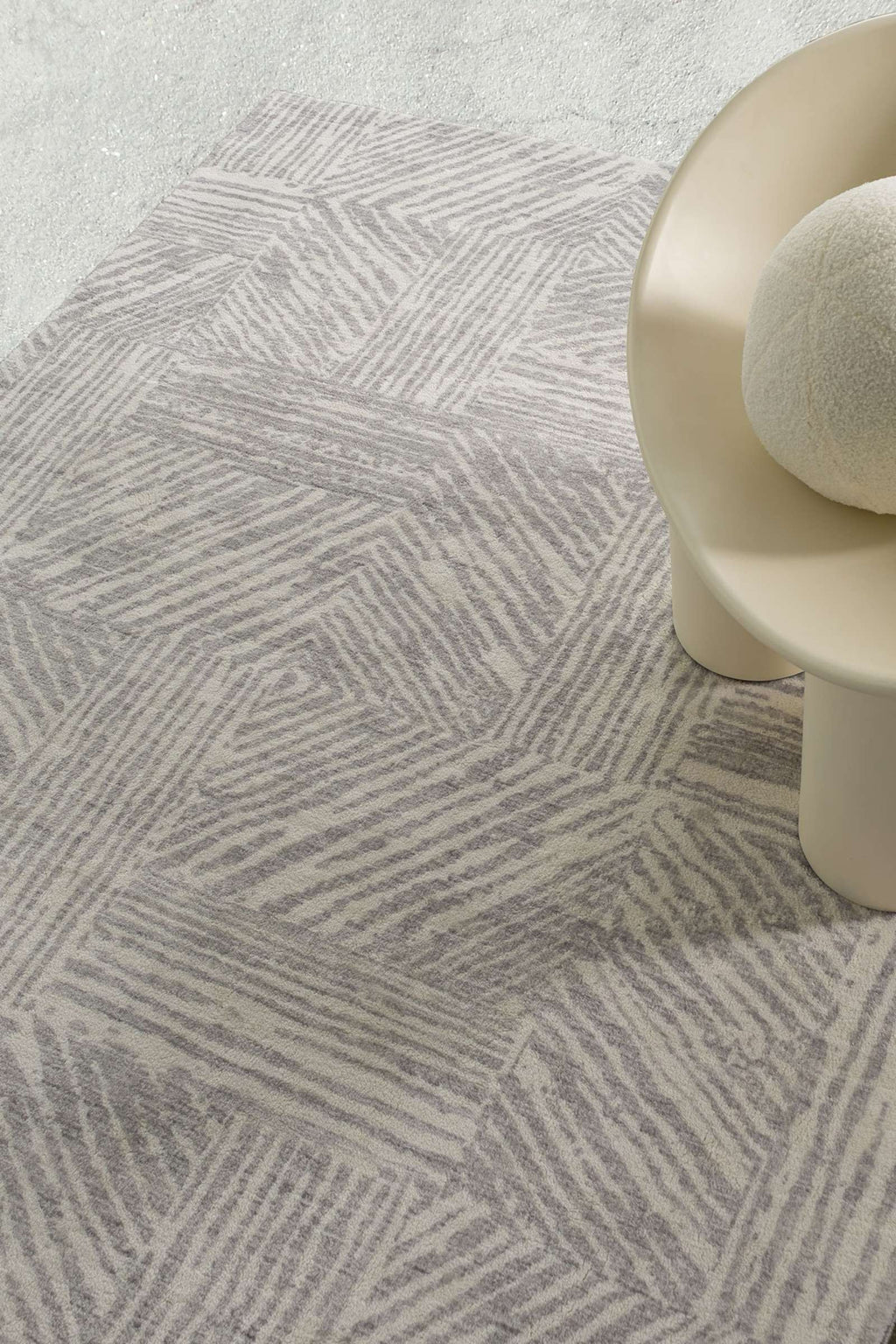 Loopsie Obu Grey and Cream Geometric Washable Rug | Simple Style Co