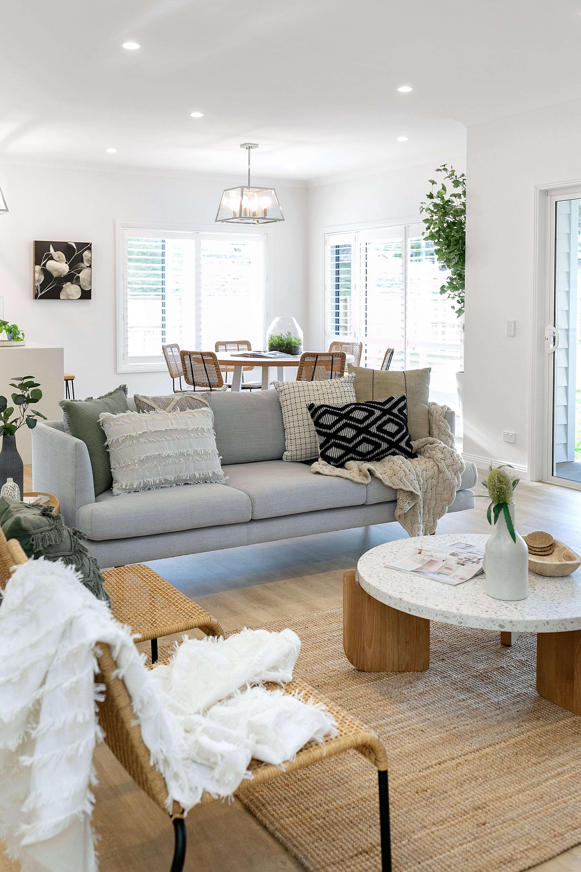 Atrium Basket Natural Jute Rug Sample - Simple Style Co