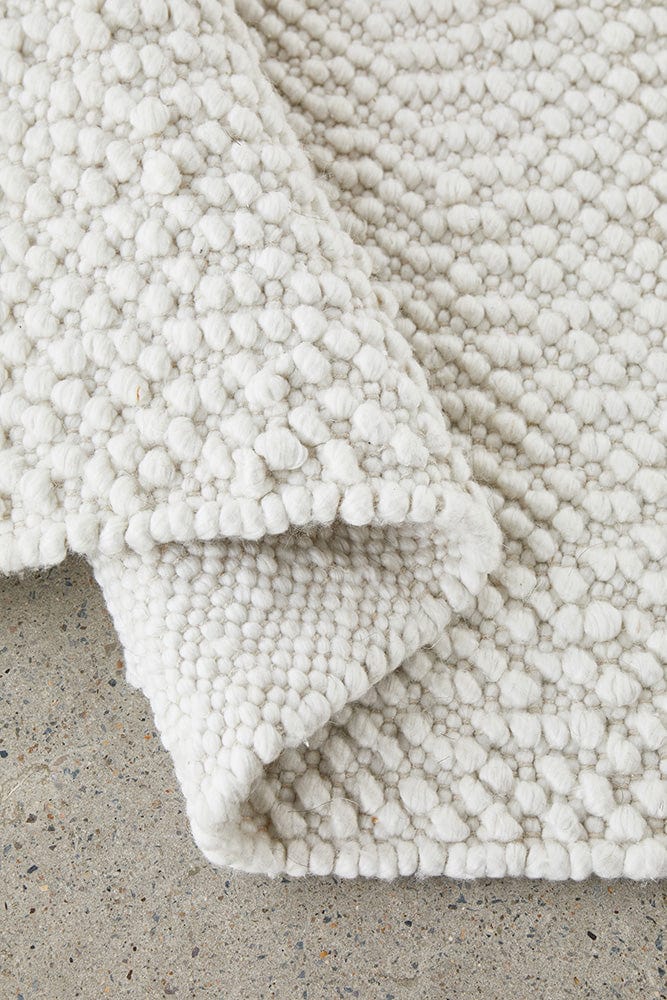White Wool Boucle Rug | Simple Style Co