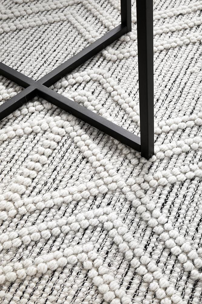 Maison Clara Wool Rug - Simple Style Co