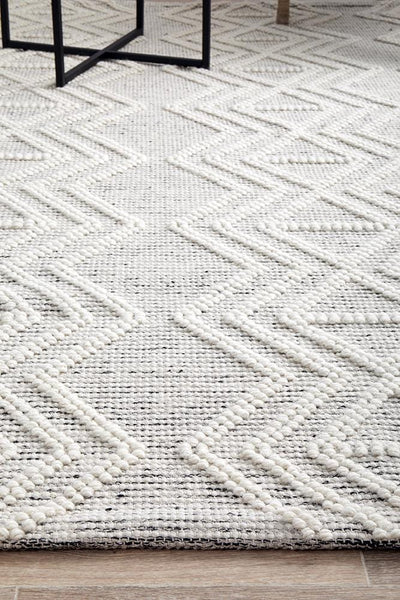 Maison Clara Wool Rug - Simple Style Co